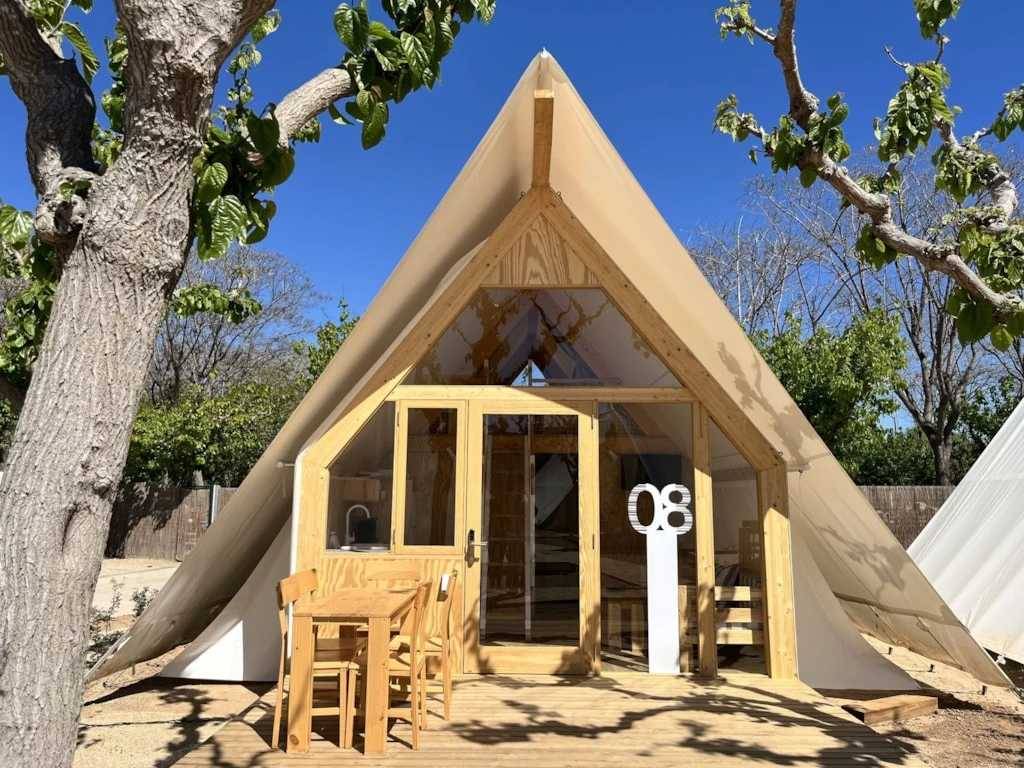 33 M² Zelt ∙ 2 Schlafzimmer ∙ 4 Gäste - Mijas