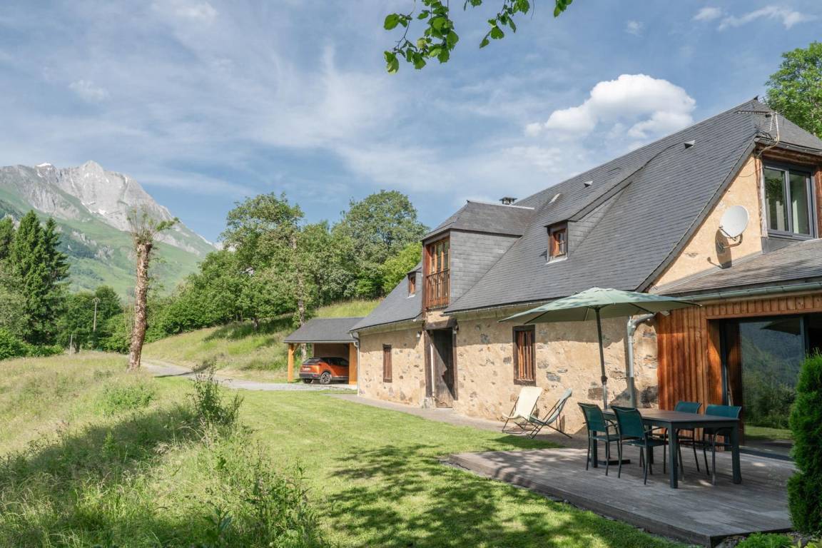 210 M² Gîte ∙ 3 Chambres ∙ 6 Personnes - Arrens-Marsous