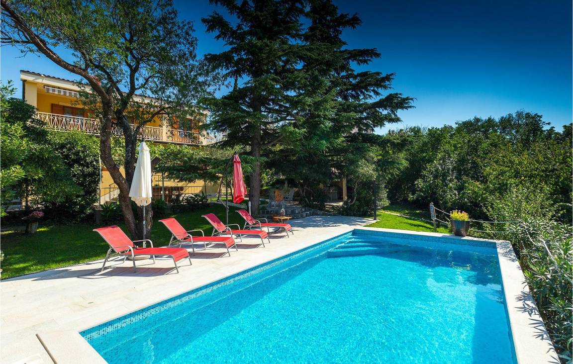 214 M² Ferienhaus ∙ 4 Schlafzimmer ∙ 8 Gäste - Kraljevica