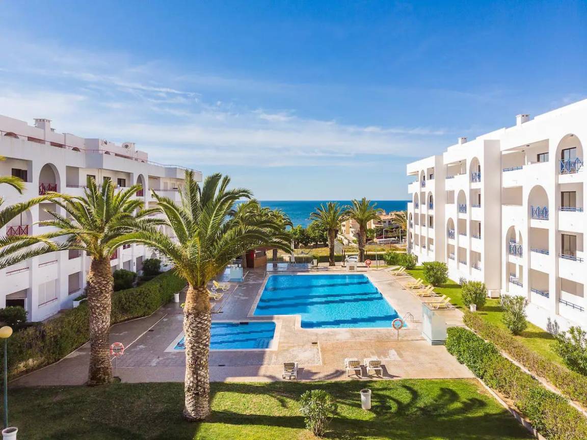 55 M² Apartment ∙ 1 Bedroom ∙ 4 Guests - Porches