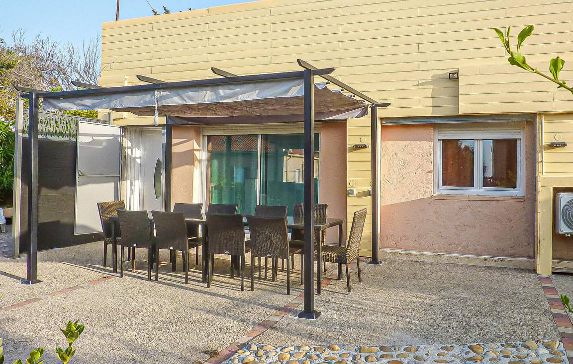 110 M² Huis ∙ 4 Slaapkamers ∙ 8 Gasten - Agay