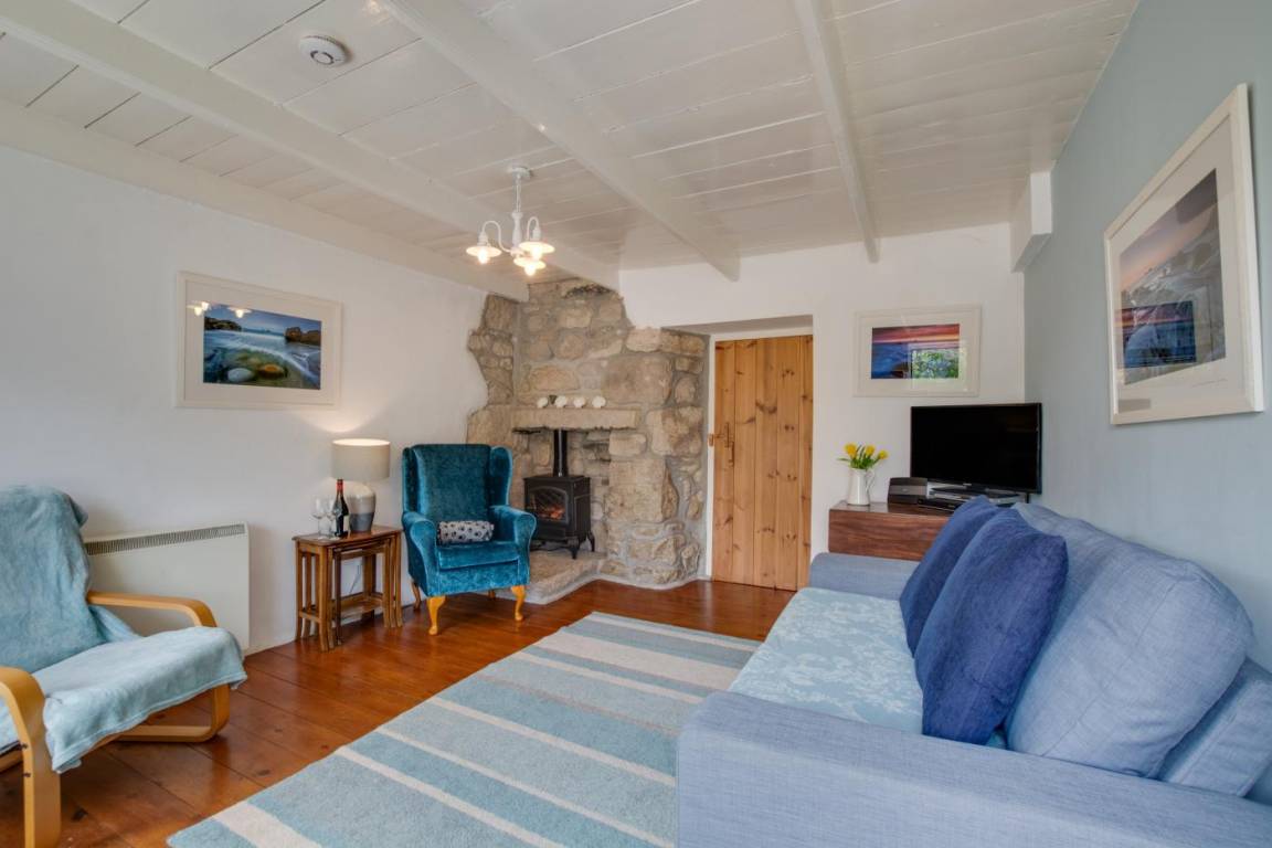 Cottage ∙ 2 Bedrooms ∙ 4 Guests - Saint Just