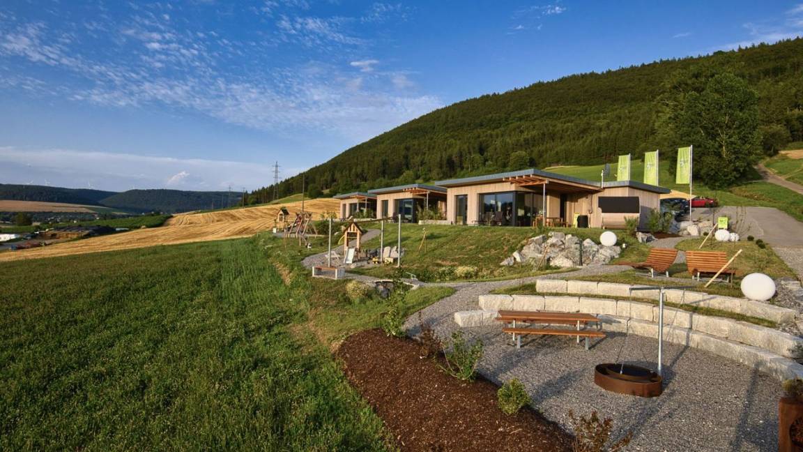 105 M² Ferienhaus ∙ 2 Schlafzimmer ∙ 5 Gäste - Engen