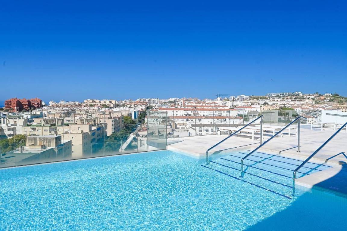 75 M² Apartment ∙ 2 Bedrooms ∙ 4 Guests - Estepona