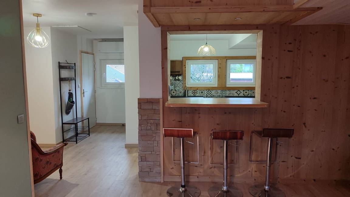 77 M² Apartment ∙ 2 Bedrooms ∙ 5 Guests - Passy