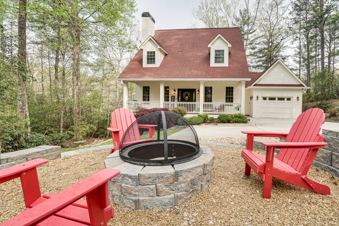 307 M² House ∙ 4 Bedrooms ∙ 14 Guests - Helen, GA