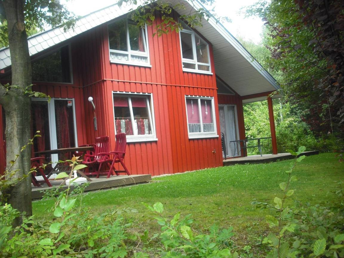 70 M² Ferienhaus ∙ 3 Schlafzimmer ∙ 3 Gäste - Rinteln