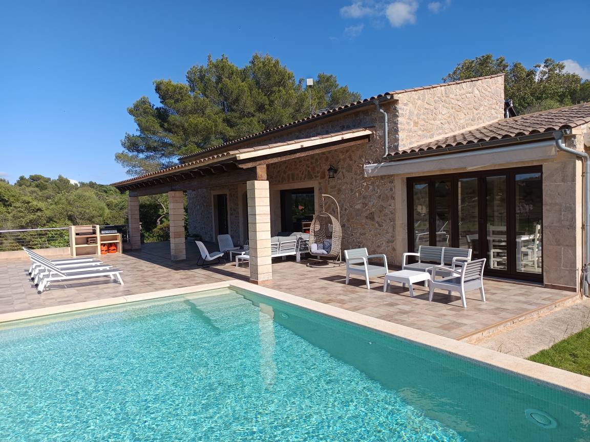 300 M² Casa De Campo ∙ 3 Habitaciones ∙ 6 Huéspedes - Islas Baleares