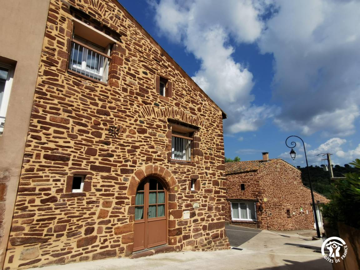 61 M² Gîte ∙ 1 Schlafzimmer ∙ 3 Gäste - Languedoc-Roussillon