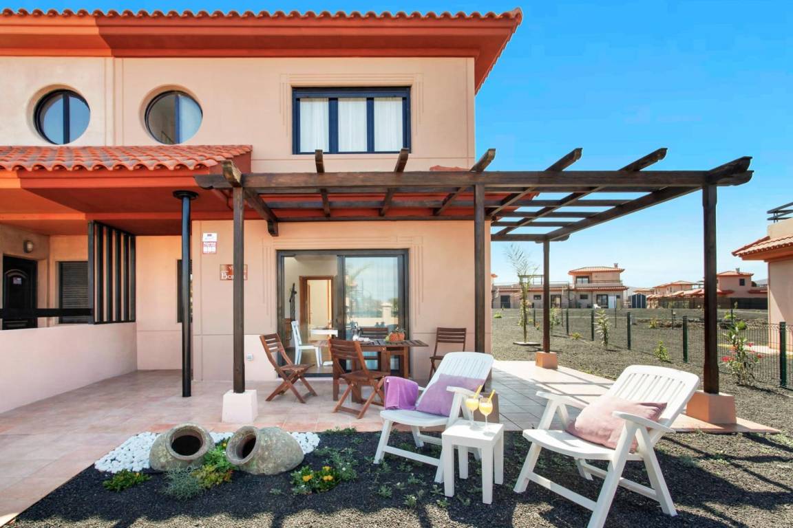 77 M² Villa ∙ 3 Habitaciones ∙ 6 Huéspedes - El Cotillo