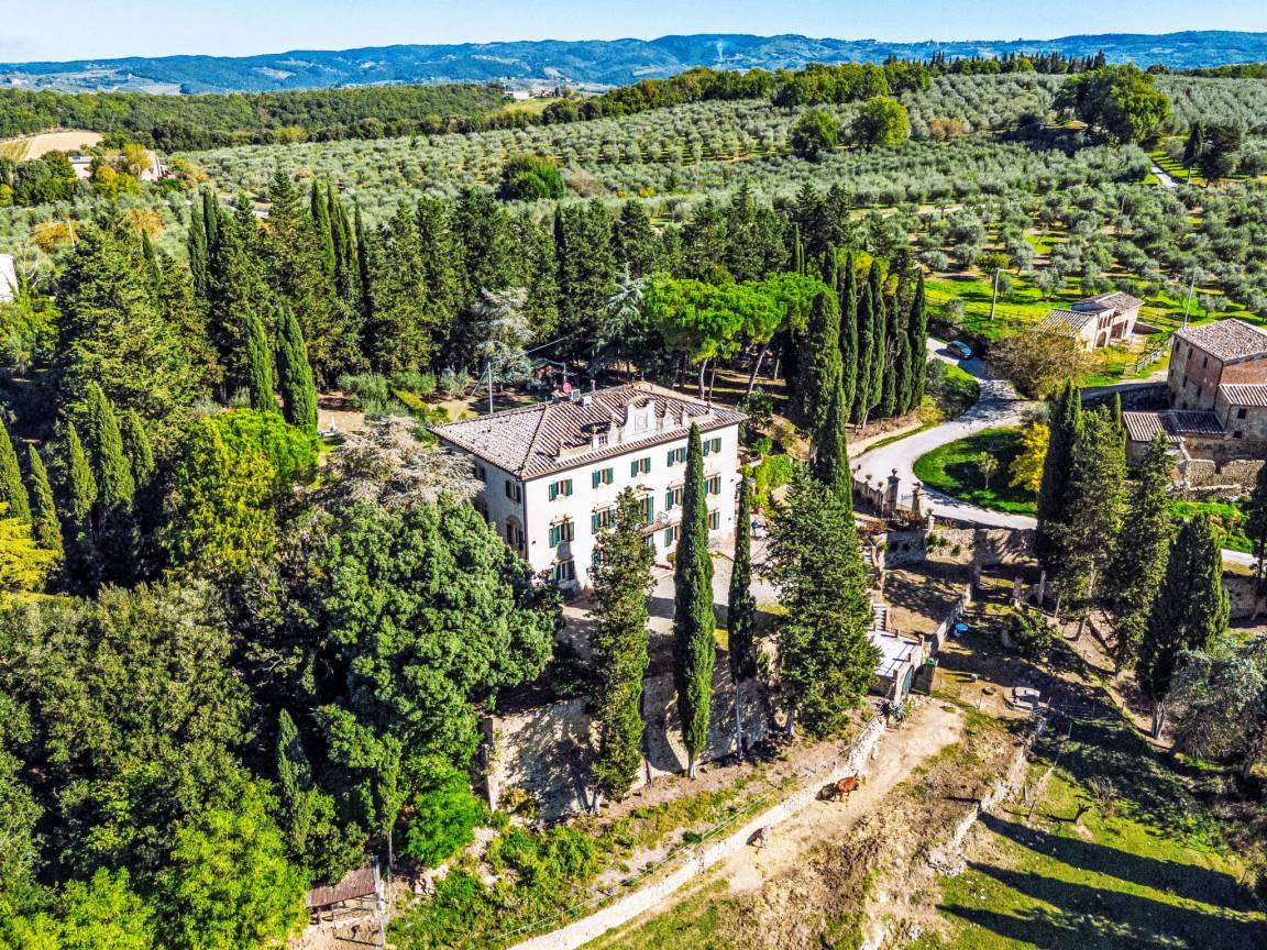 500 M² Casa Vacanza ∙ 7 Camere Da Letto ∙ 14 Ospiti - Poggibonsi