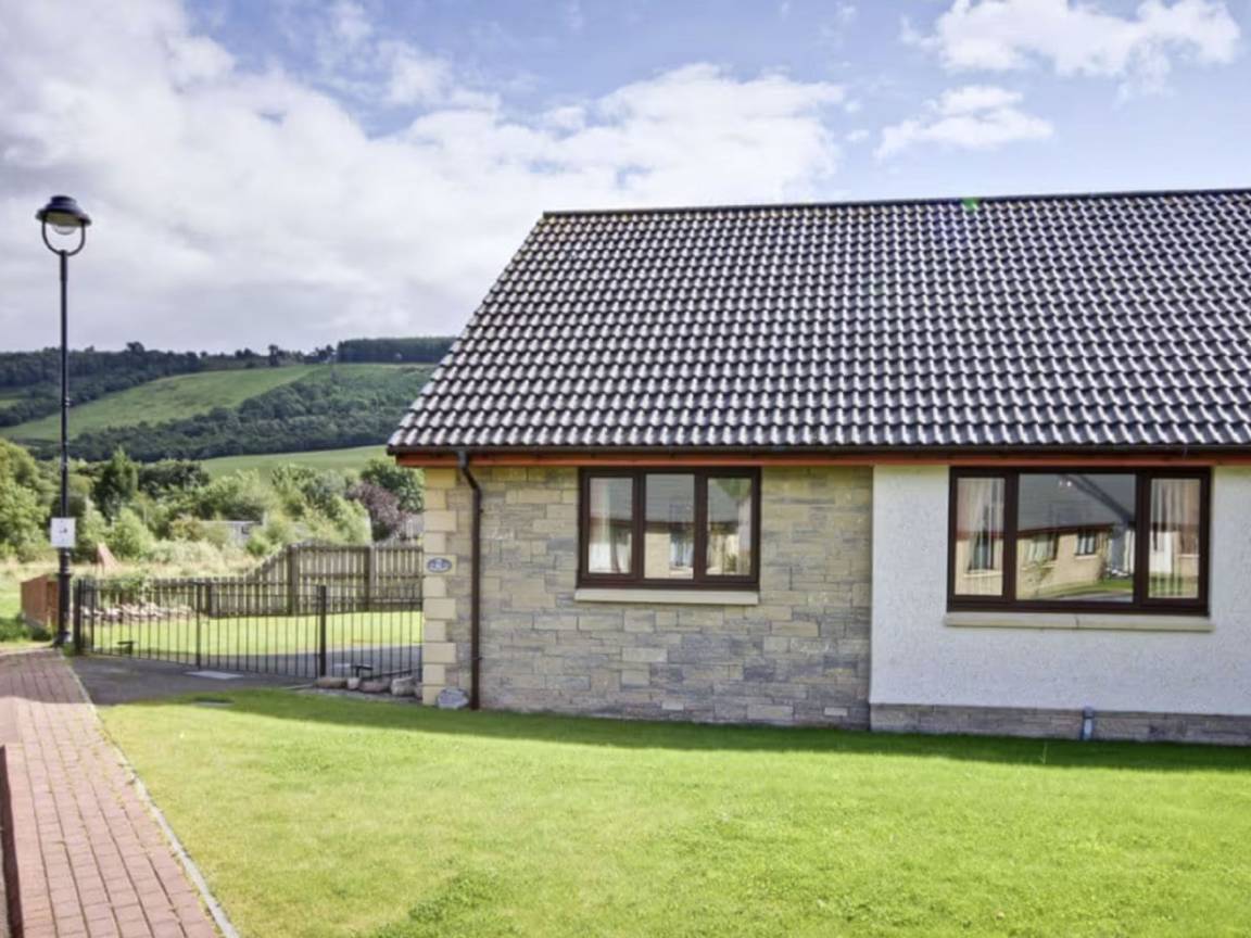 House ∙ 1 Bedroom ∙ 6 Guests - Loch Ness