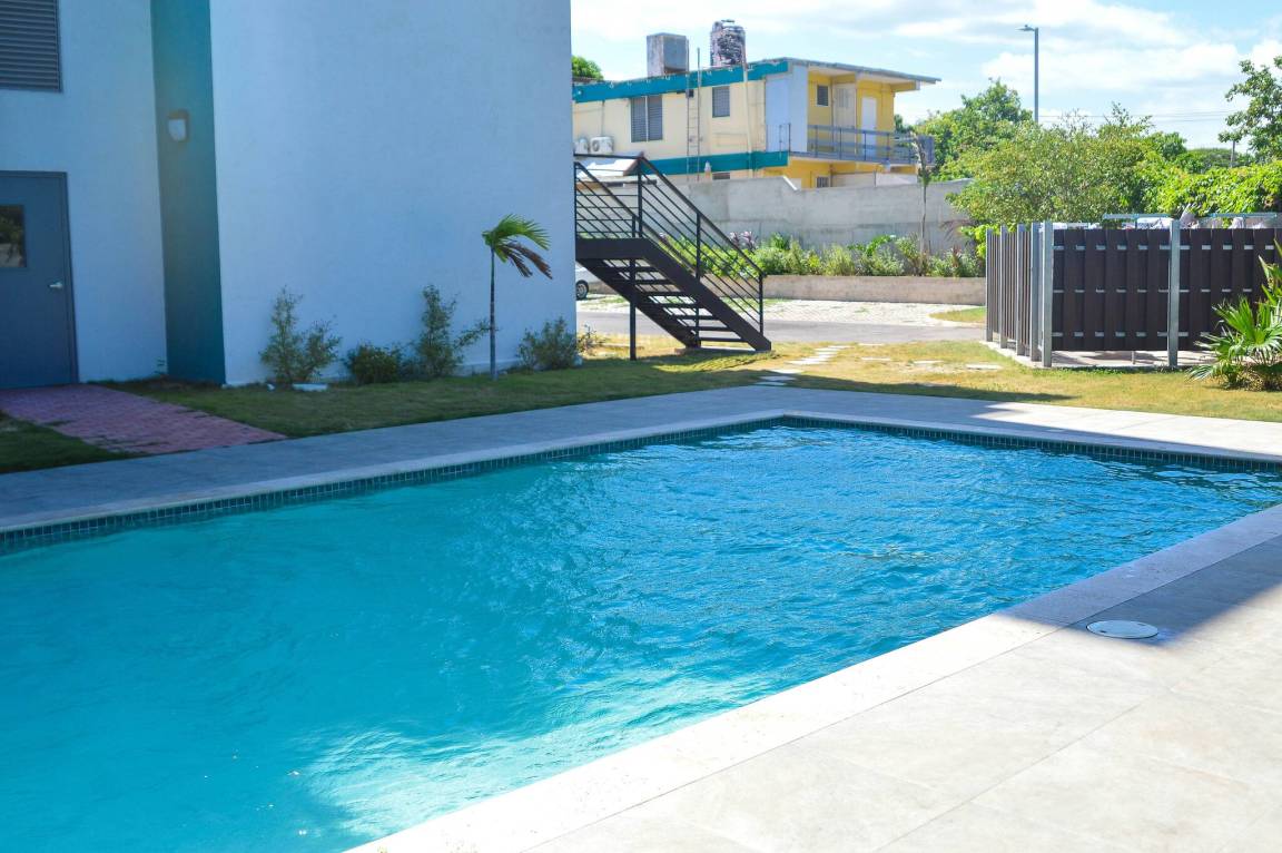 2500 M² Apartment ∙ 2 Bedrooms ∙ 4 Guests - Kingston