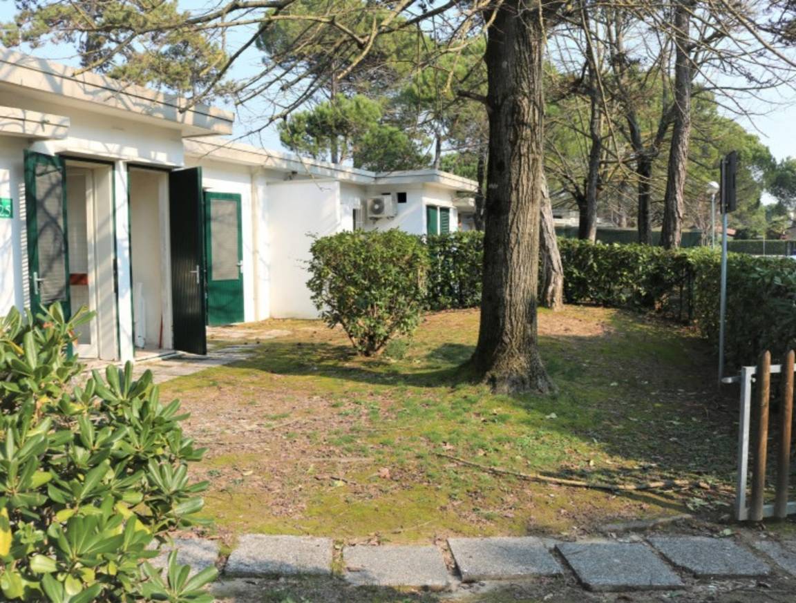 70 M² Villa ∙ 4 Slaapkamers ∙ 8 Gasten - Bibione