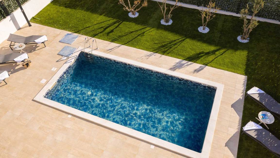 250 M² Villa ∙ 5 Habitaciones ∙ 10 Huéspedes - Split