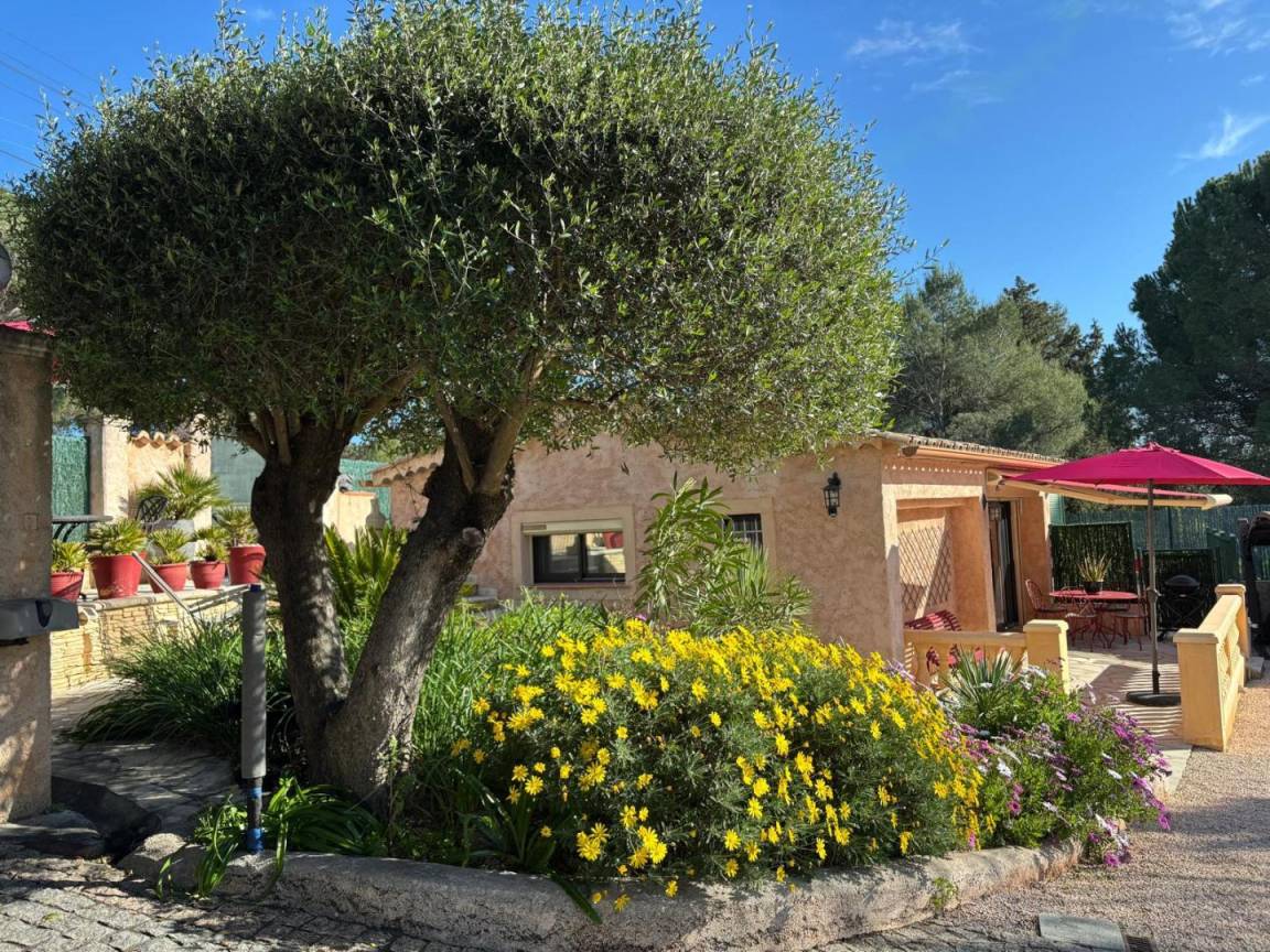 31 M² Gîte ∙ 1 Bedroom ∙ 2 Guests - Fréjus