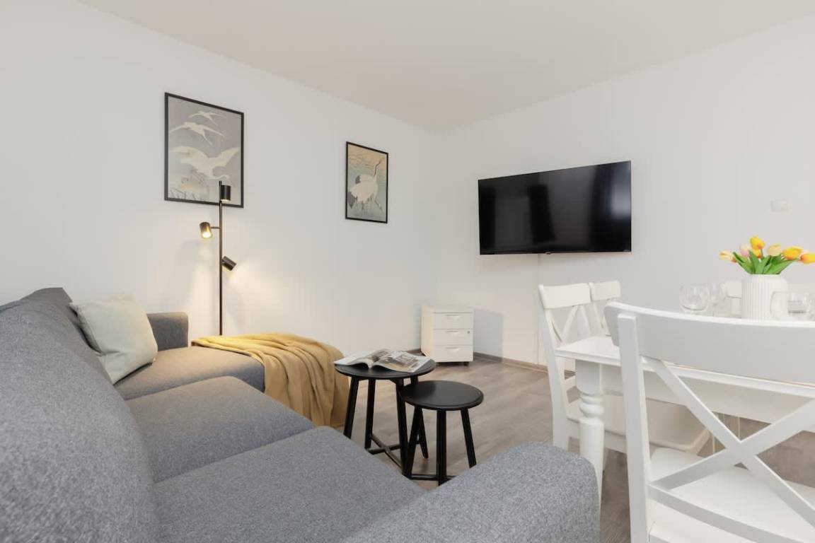 62 M² Apartamento ∙ 3 Habitaciones ∙ 6 Huéspedes - Varsovia