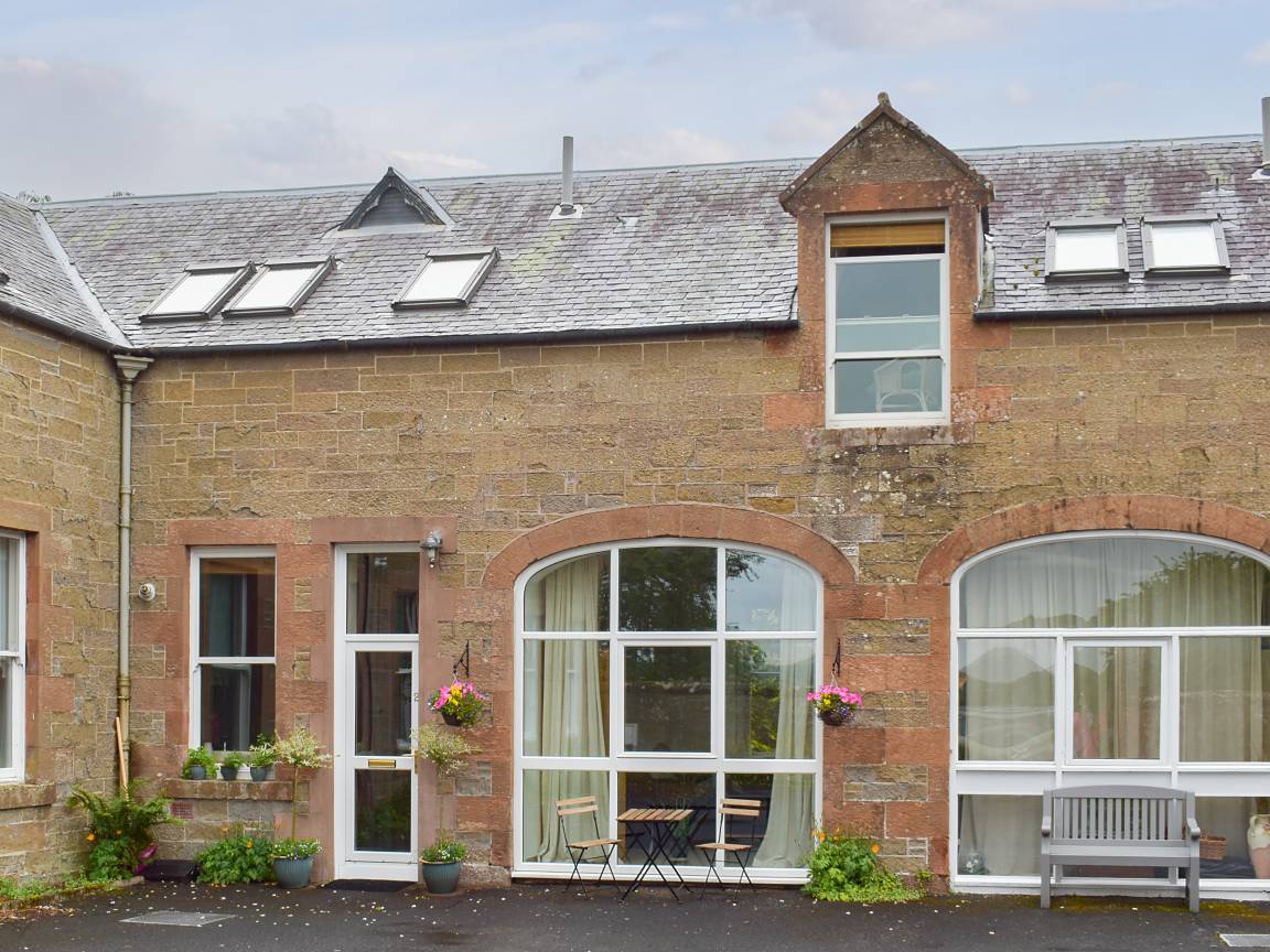 Cottage ∙ 2 Bedrooms ∙ 5 Guests - Galashiels