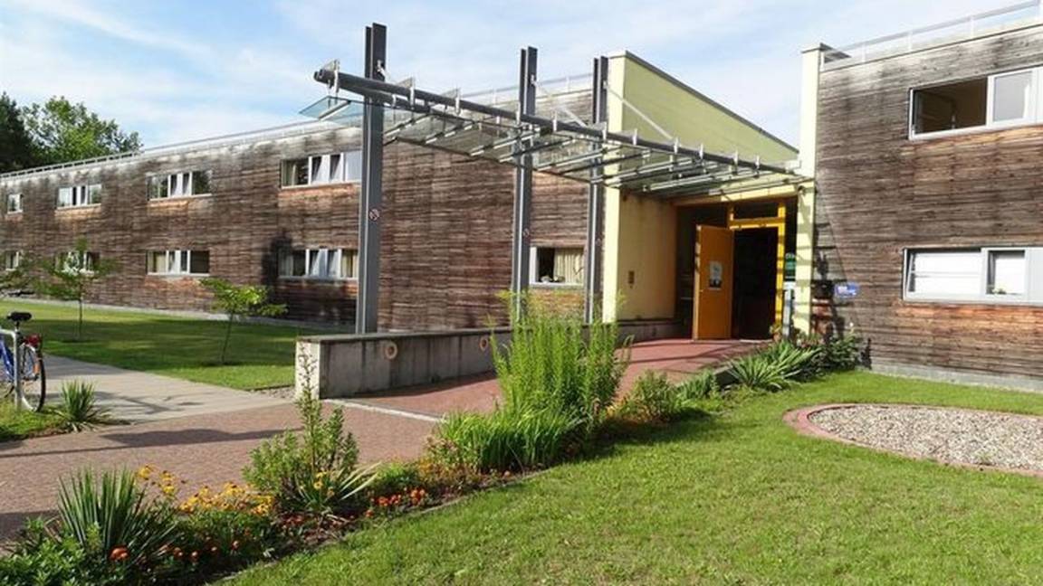 18 M² Hotel ∙ 2 Guests - Schwerin