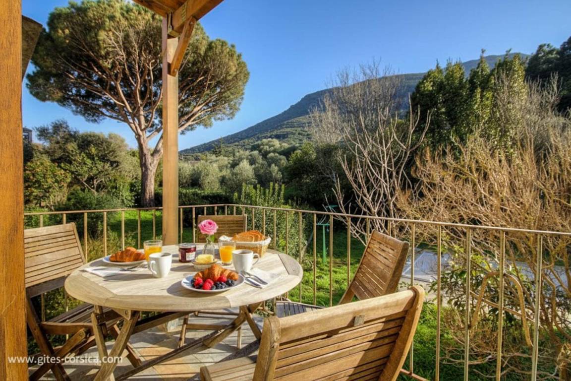 68 M² Gîte ∙ 3 Chambres ∙ 5 Personnes - Haute-Corse