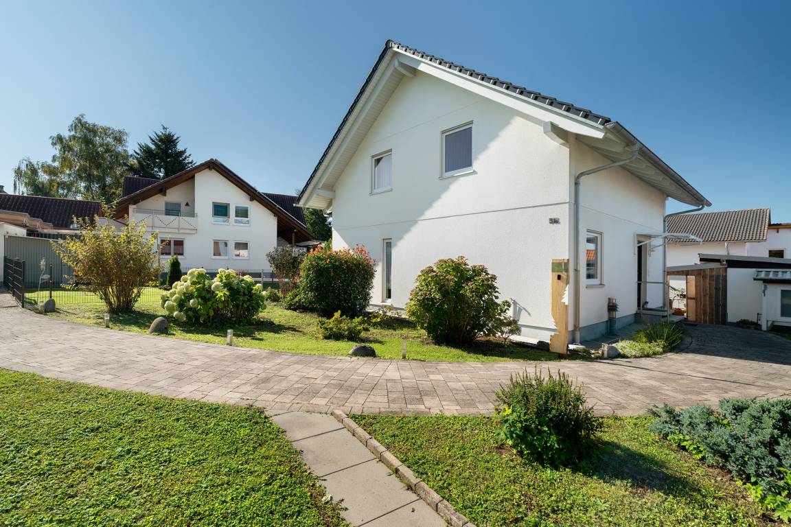 122 M² Ferienhaus ∙ 4 Schlafzimmer ∙ 6 Gäste - Durbach