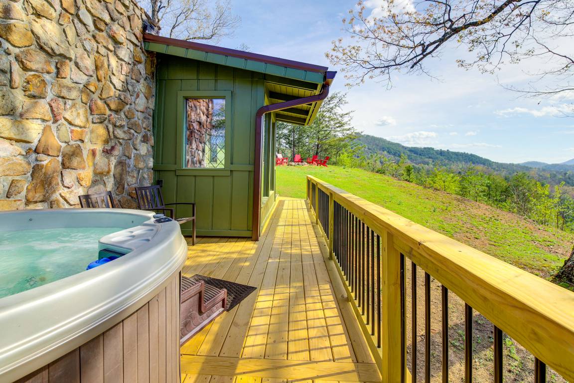169 M² House ∙ 3 Bedrooms ∙ 10 Guests - Pigeon Forge