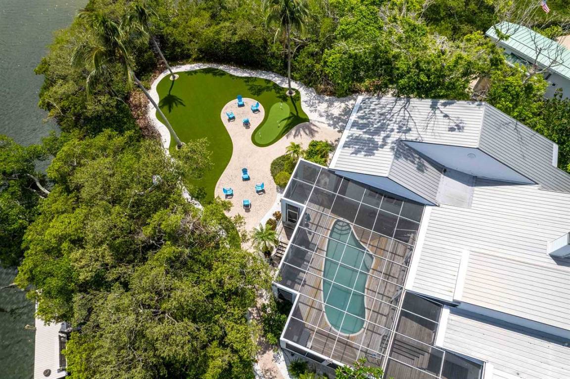 386 M² House ∙ 5 Bedrooms ∙ 12 Guests - Holmes Beach, FL