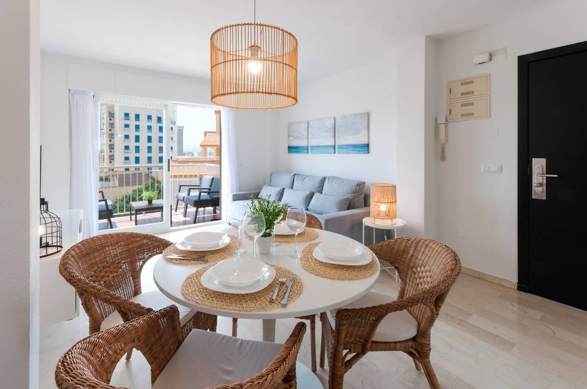 55 M² Apartamento ∙ 2 Habitaciones ∙ 4 Huéspedes - Gandía