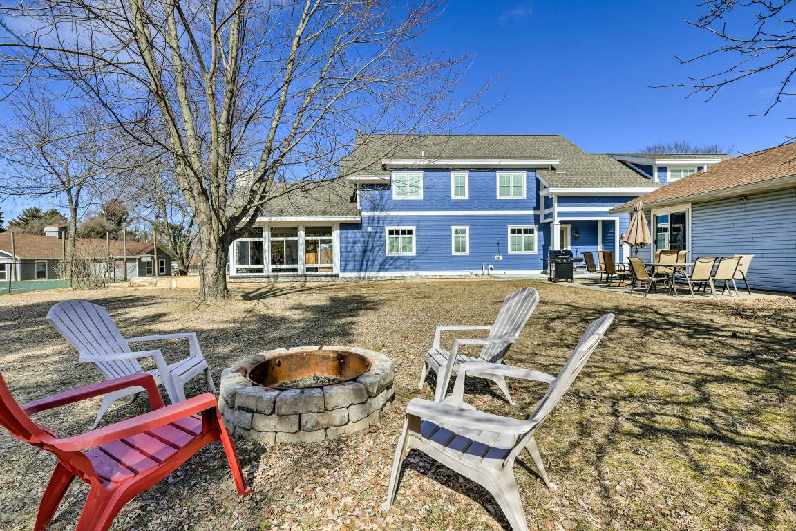 83 M² Cottage ∙ 3 Bedrooms ∙ 8 Guests - Silver Lake State Park, Mears