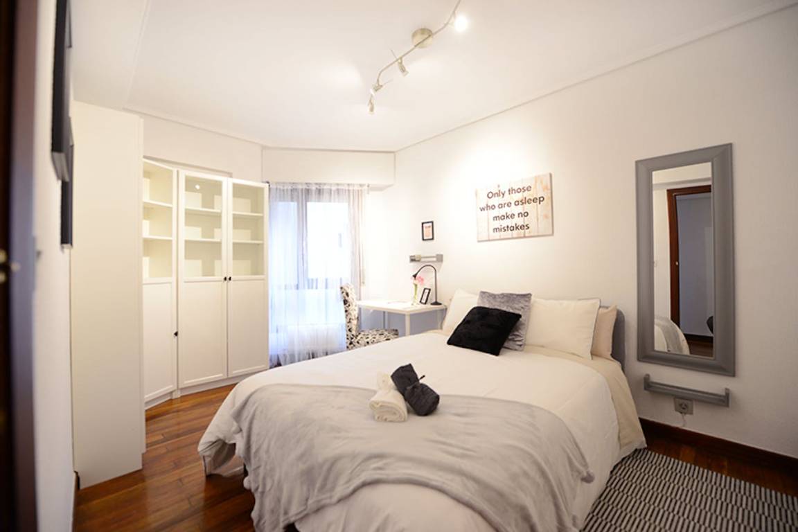 110 M² Chambre Privée ∙ 1 Chambre ∙ 2 Personnes - Pays basque