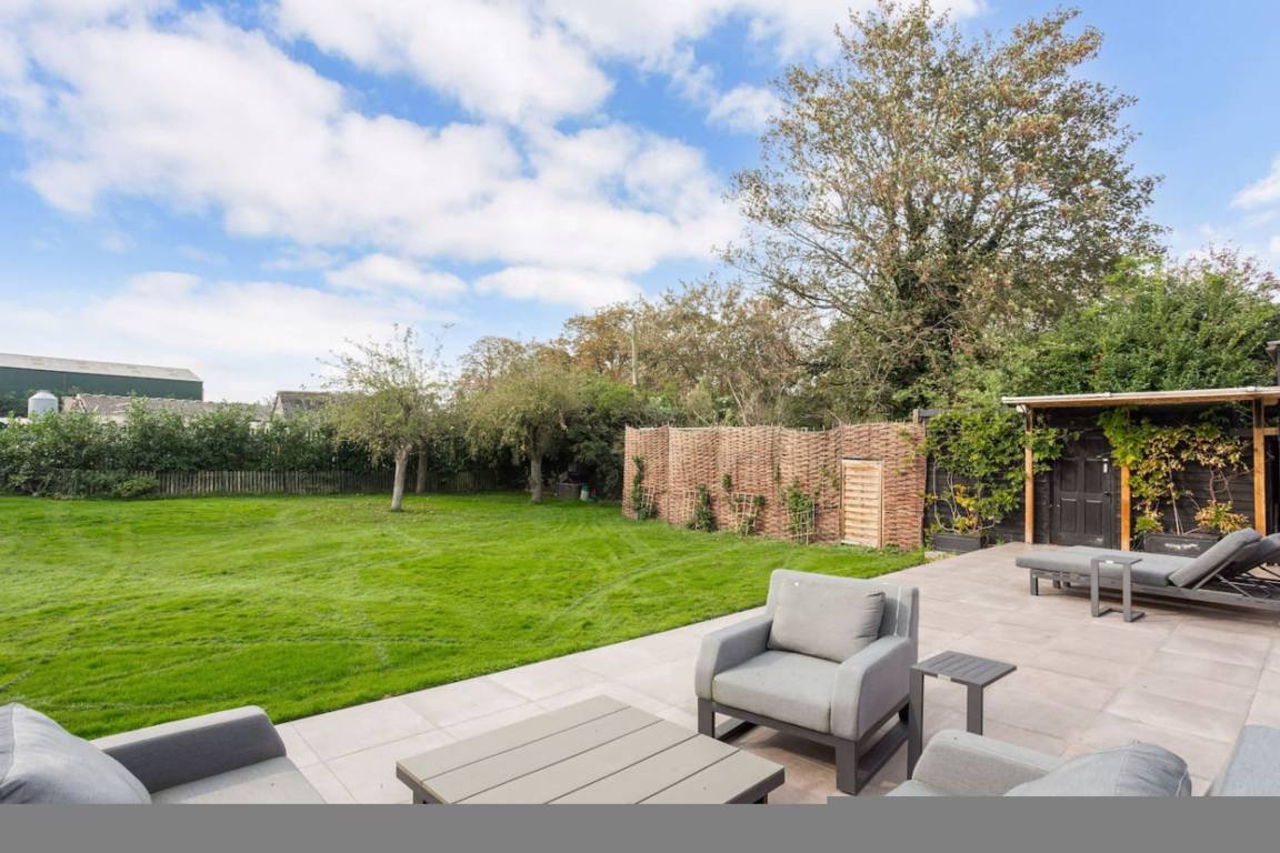 House ∙ 1 Bedroom ∙ 12 Guests - Henley-on-Thames