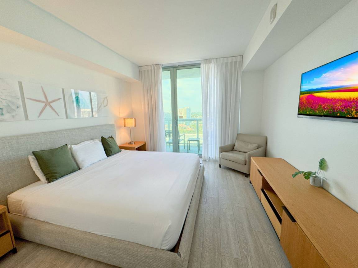 738 M² Apartamento ∙ 1 Quarto ∙ 2 Hóspedes - Aventura, FL