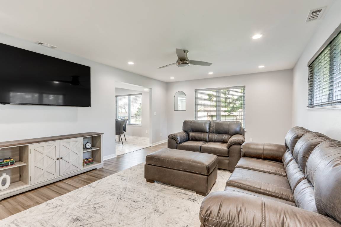 254 M² Casa ∙ 4 Habitaciones ∙ 12 Huéspedes - Lowell, AR