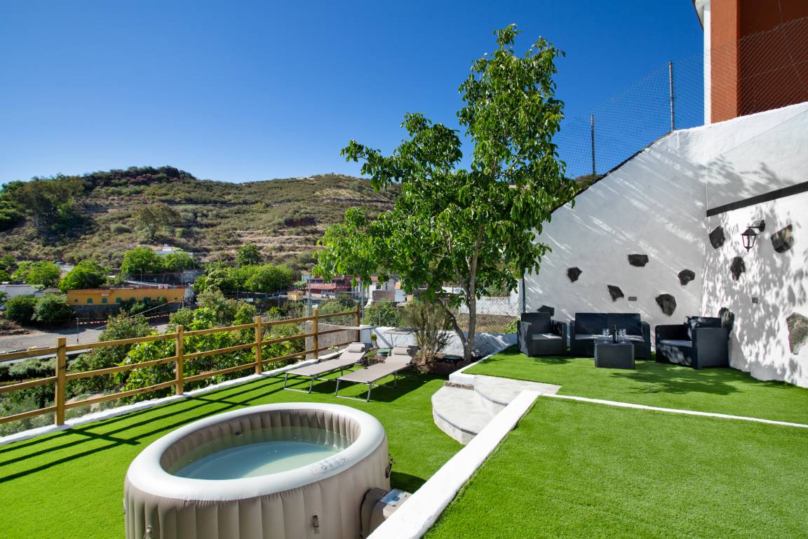 70 M² Chalet ∙ 2 Habitaciones ∙ 4 Huéspedes - Gran Canaria