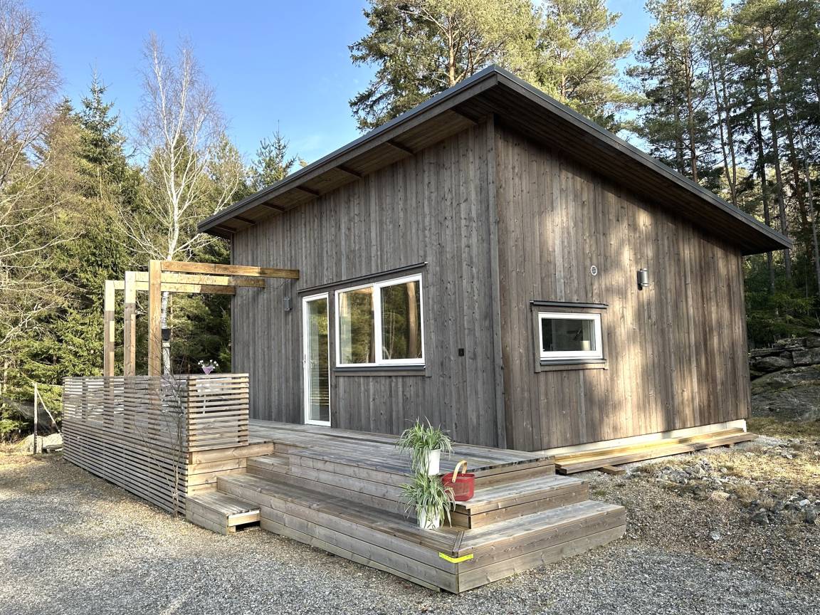 33 M² Cottage ∙ 2 Bedrooms ∙ 4 Guests - Henån
