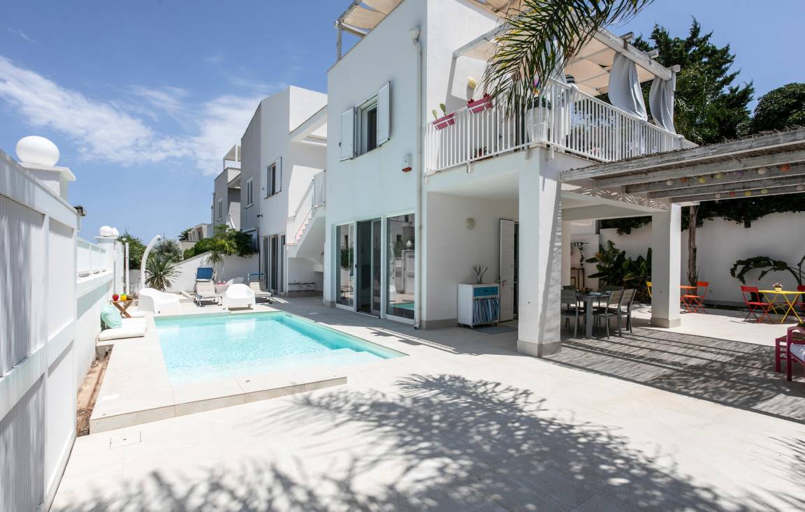 120 M² Maisonette ∙ 4 Bedrooms ∙ 12 Guests - San Lorenzo