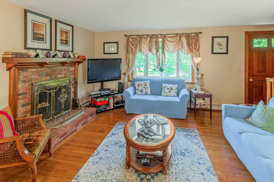 116 M² House ∙ 3 Bedrooms ∙ 8 Guests - Mayflower Beach, MA