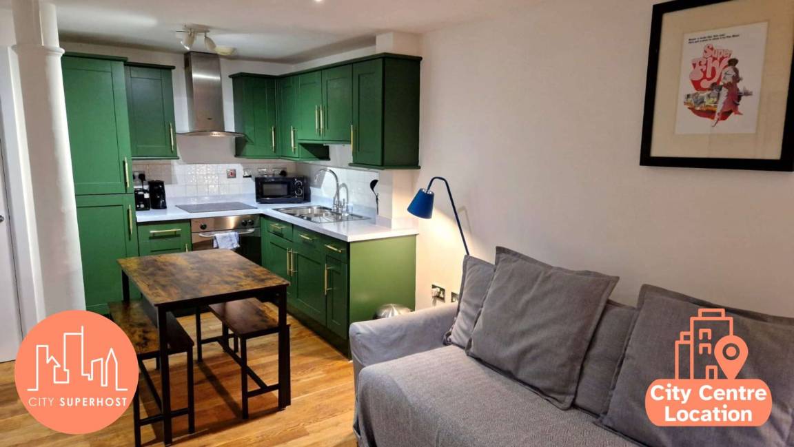 Apartment ∙ 1 Bedroom ∙ 4 Guests - Piccadilly Station - Manchester