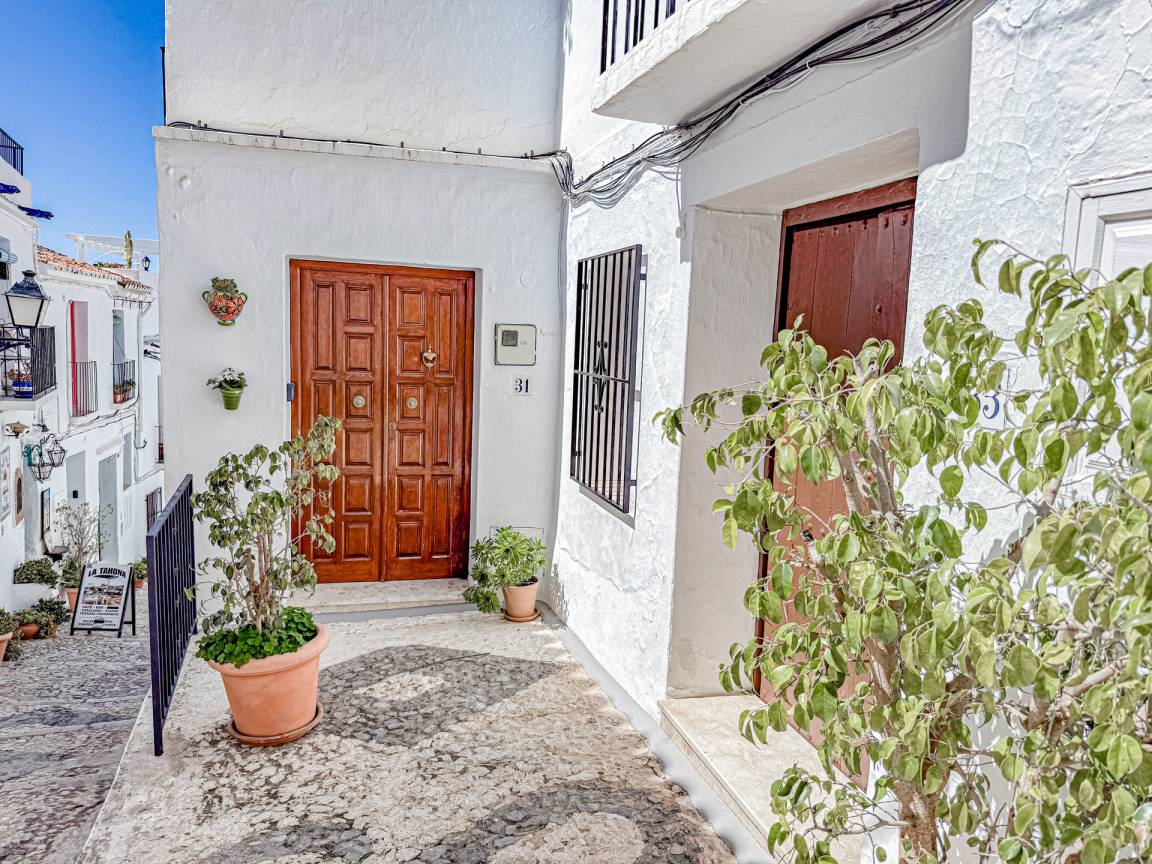 50 M² House ∙ 2 Bedrooms ∙ 4 Guests - Frigiliana