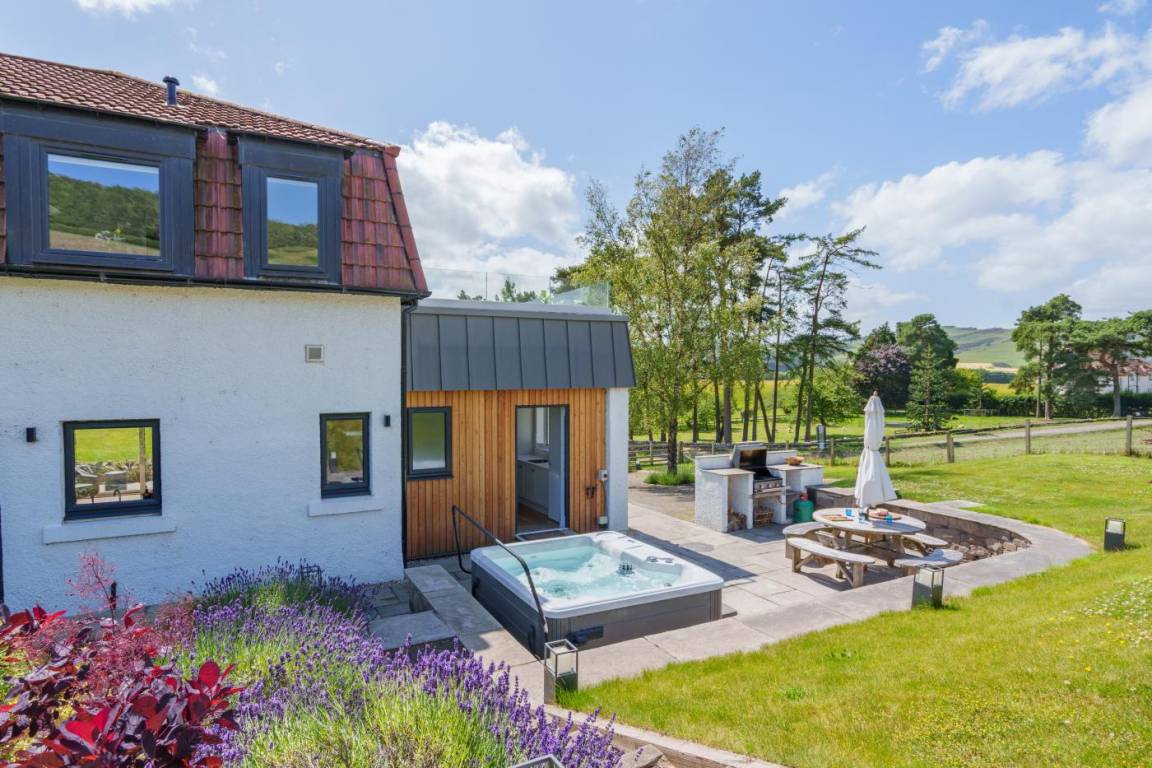 Cottage ∙ 2 Bedrooms ∙ 4 Guests - Fife