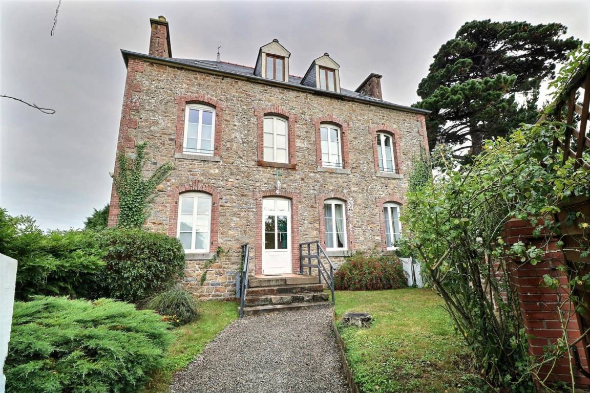 120 M² Gîte ∙ 5 Chambres ∙ 10 Personnes - Le Mont-Saint-Michel