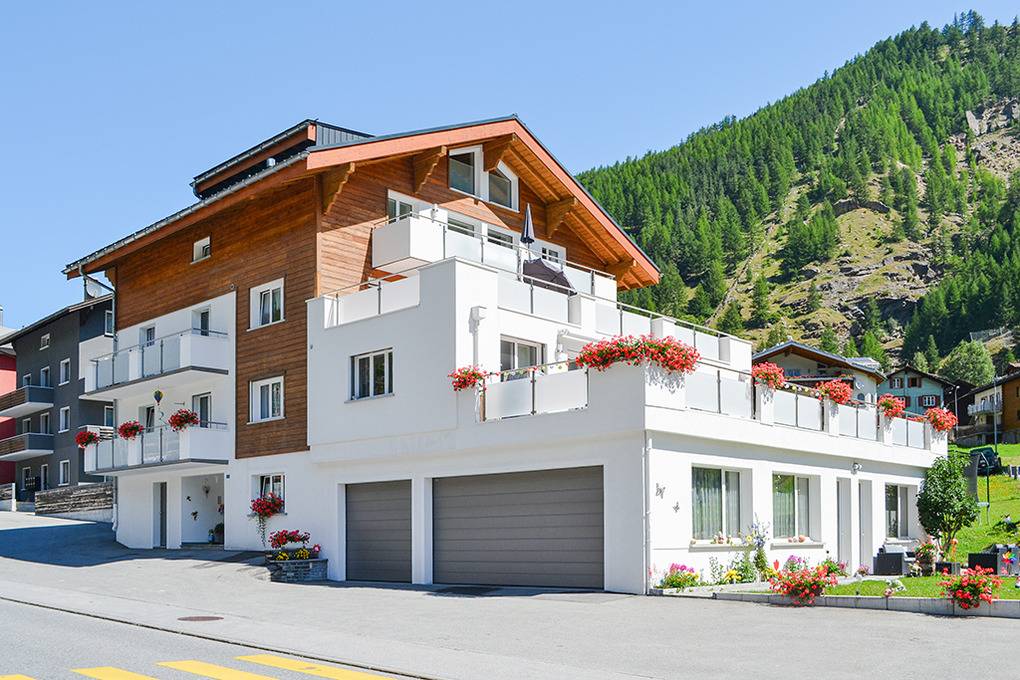 150 M² Apartment ∙ 4 Bedrooms ∙ 8 Guests - Saas-Grund
