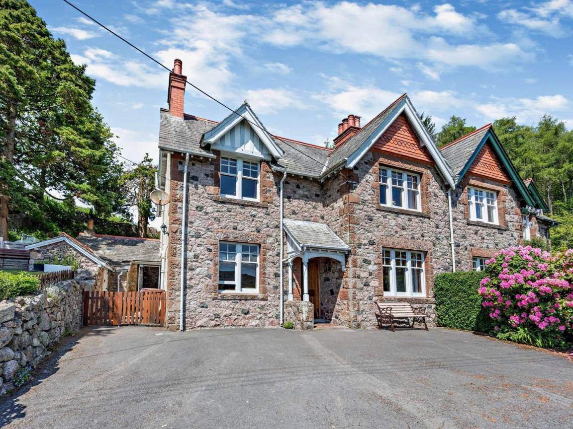 Cottage ∙ 3 Bedrooms ∙ 6 Guests - Eskdale