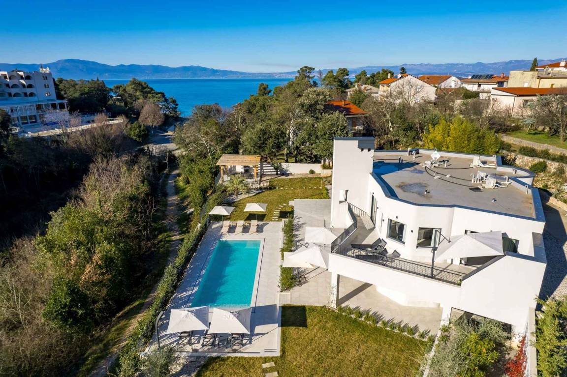 320 M² Villa ∙ 6 Habitaciones ∙ 12 Huéspedes - Krk