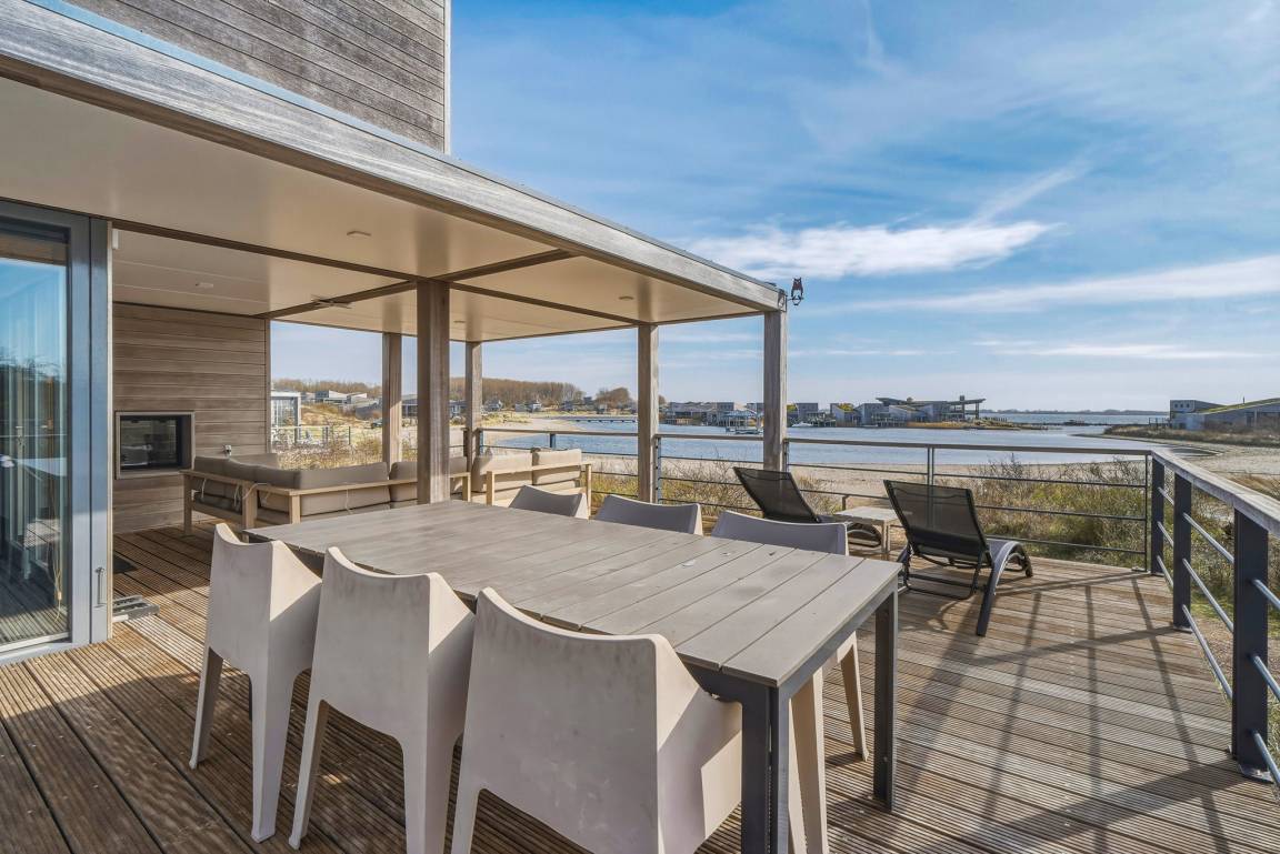 130 M² Ferienhaus ∙ 3 Schlafzimmer ∙ 6 Gäste - Scharendijke