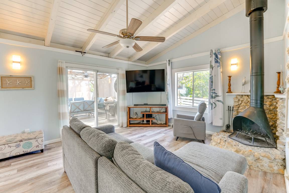 86 M² House ∙ 3 Bedrooms ∙ 6 Guests - Alligator Point, FL