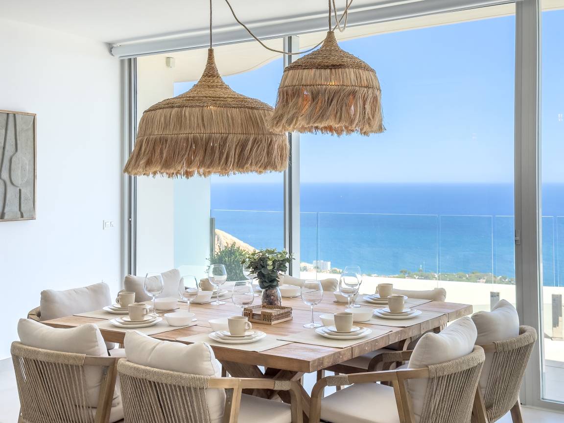 300 M² Appartement ∙ 4 Chambres ∙ 8 Personnes - Mijas