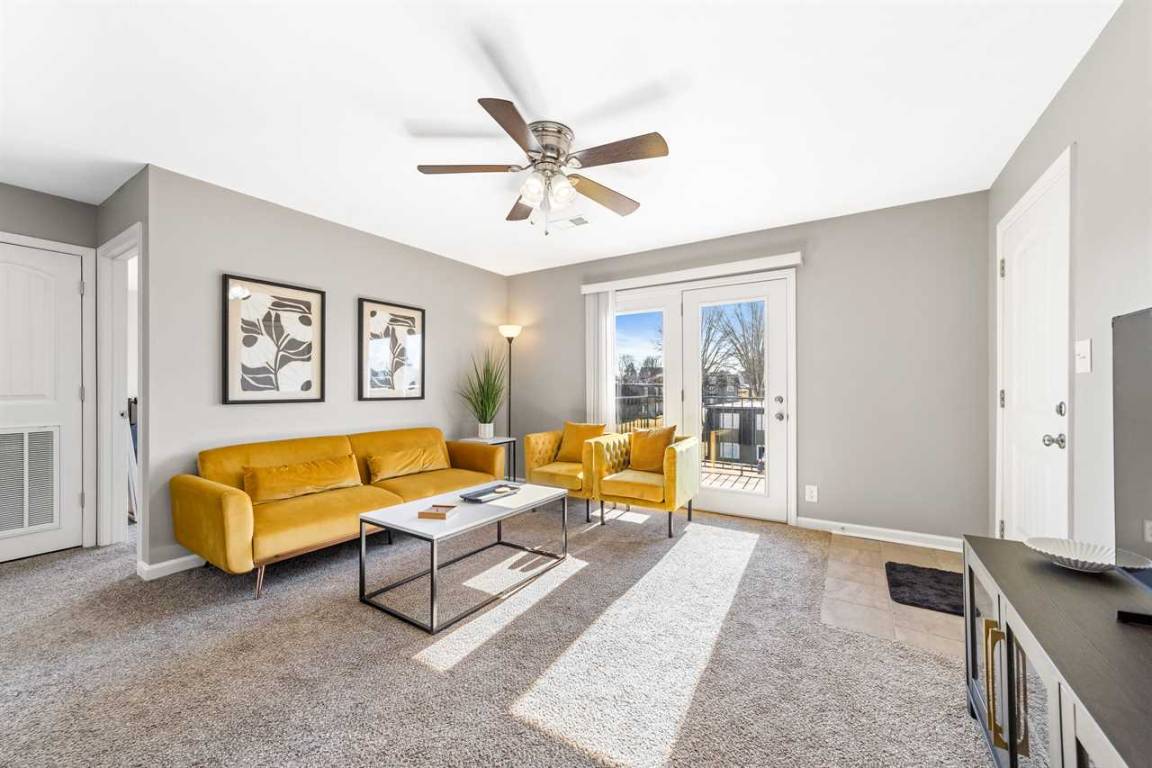 75 M² Condo ∙ 2 Bedrooms ∙ 4 Guests - Clarksville, TN