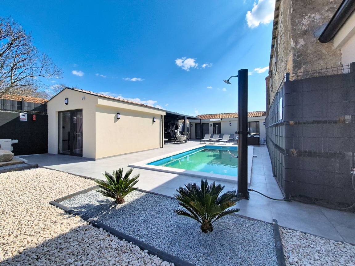 70 M² House ∙ 3 Bedrooms ∙ 8 Guests - Zadar