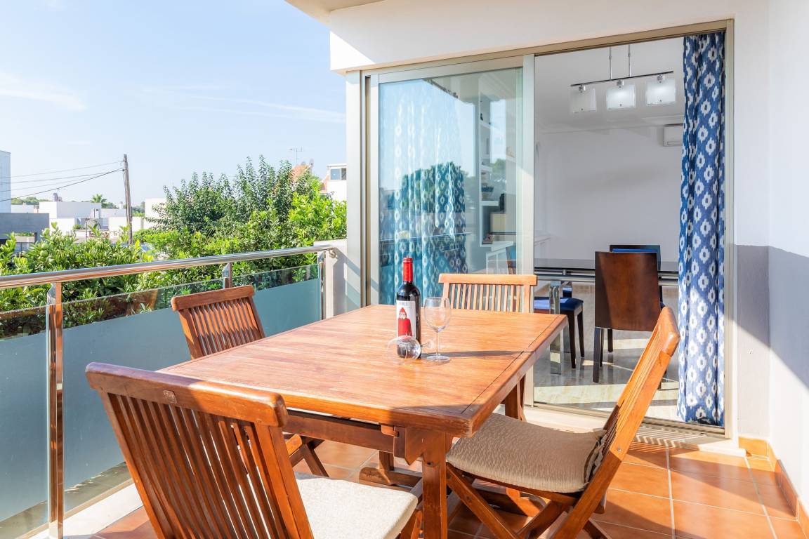 90 M² Apartamento ∙ 3 Habitaciones ∙ 6 Huéspedes - Santa Margalida